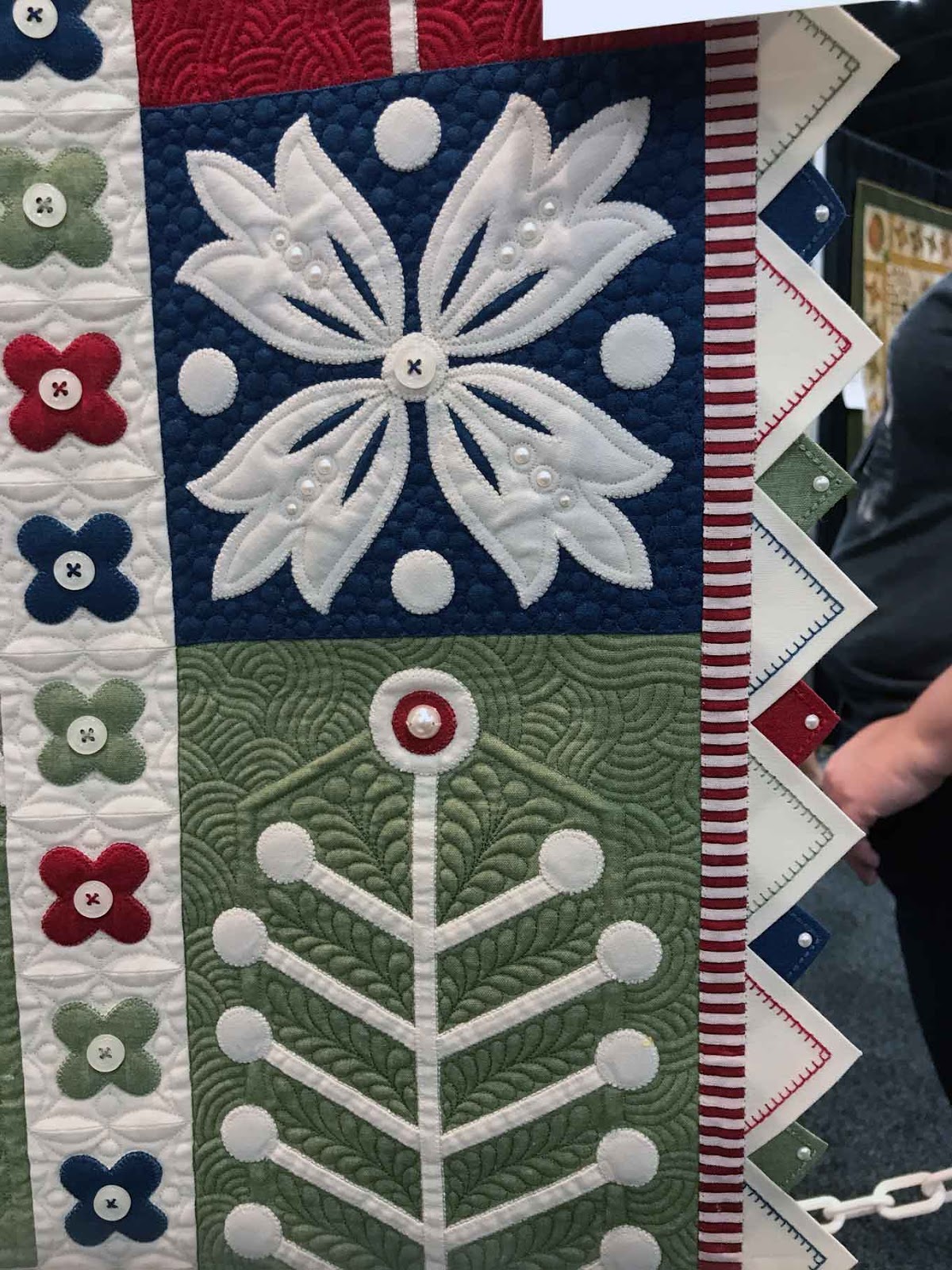 Rebecca Grace Quilting: Three Favorite Traditional Applique Quilts From ...