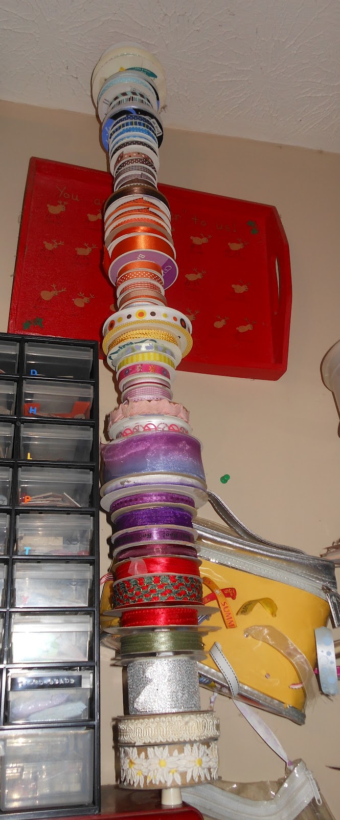 Check it Out! with Dawn: Make It Monday - Ribbon Storage