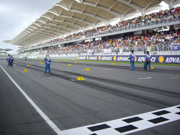 Top 10 Racing Circuit In The World | The Power Of Sport and games