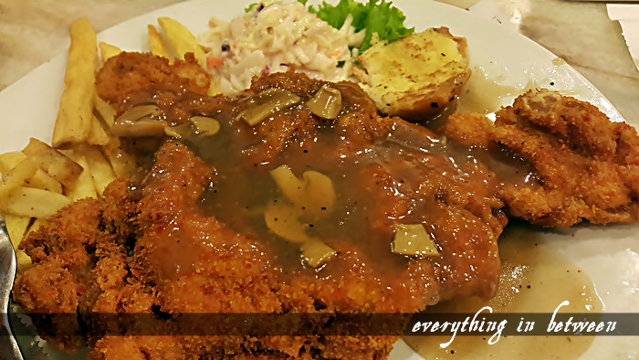 Everything in Between: Makan - Makan || Polperro Steak House, Shah Alam