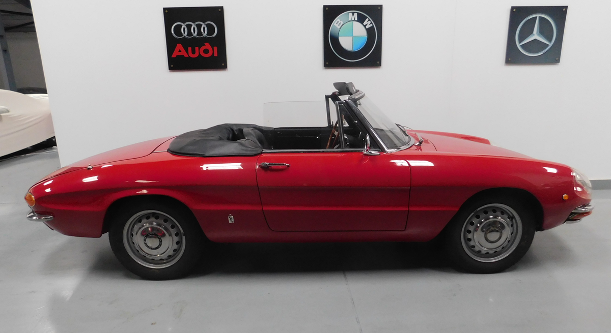 CLASSICS CHATTER AUCTION UPDATES: 1968 ALFA ROMEO DUETTO SPIDER ...
