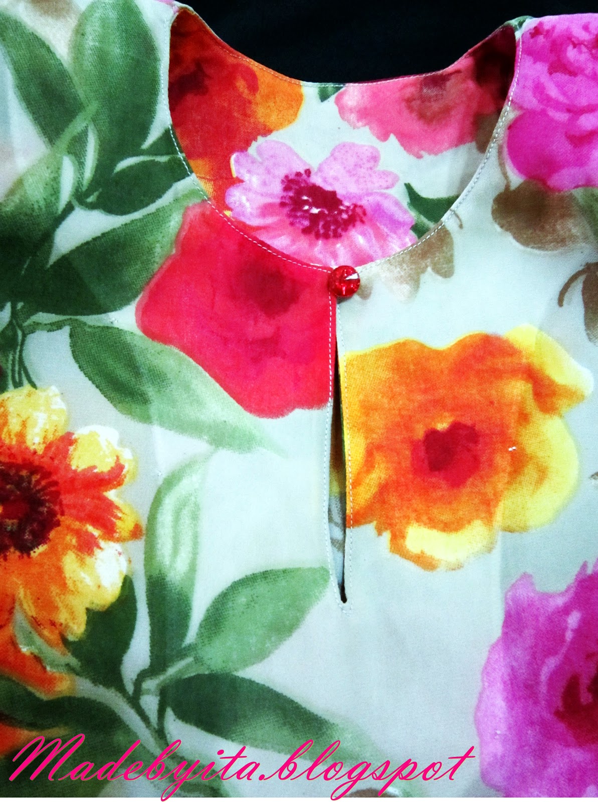 Made by Ita: Baju Kurung Bunga-Bunga