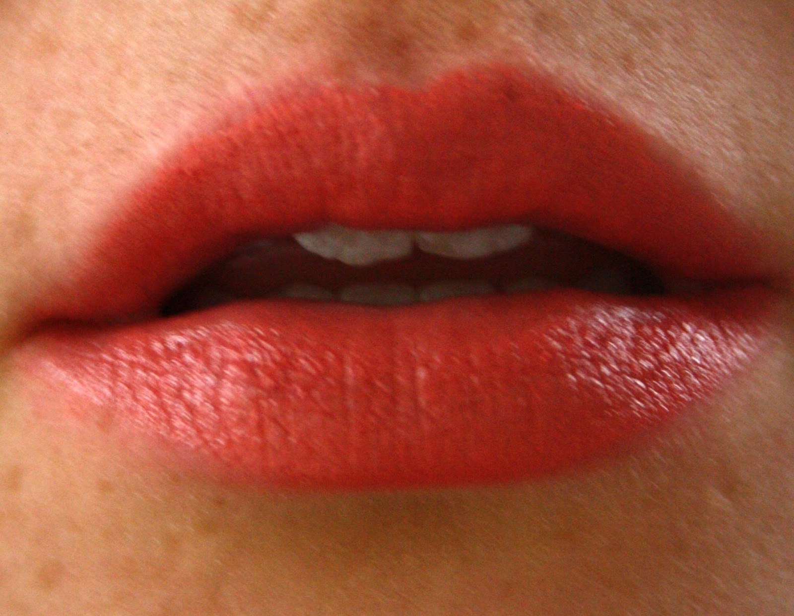 Naturally, Darling.: Review: 100% Pure Lip Glazes