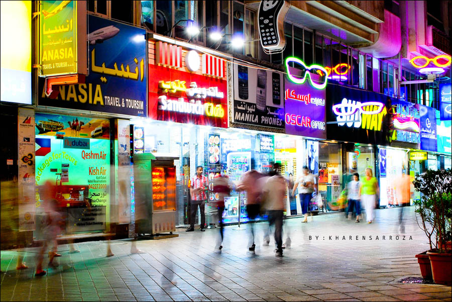 Pagsasalarawan: The Beaten Track - Al Rigga, Dubai