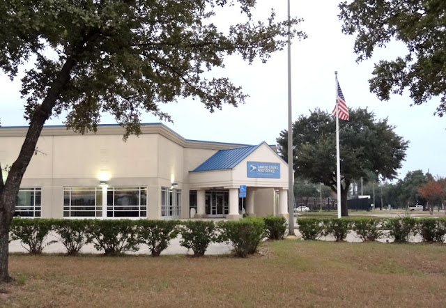 H-Town-West Photo Blog: Zip Code 77079 Post Office on Katy Freeway ...