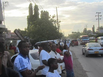 PJC Graphics Tz: MORE PICS ZA HUKO MSIBANI KWA MAREHEMU STEVE KANUMBA