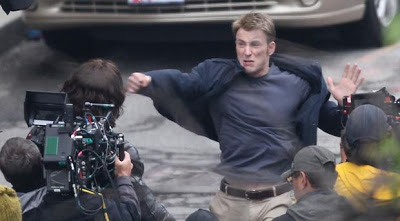 SNEAK PEEK : Knife Fight In "Captain America: The Winter Soldier"