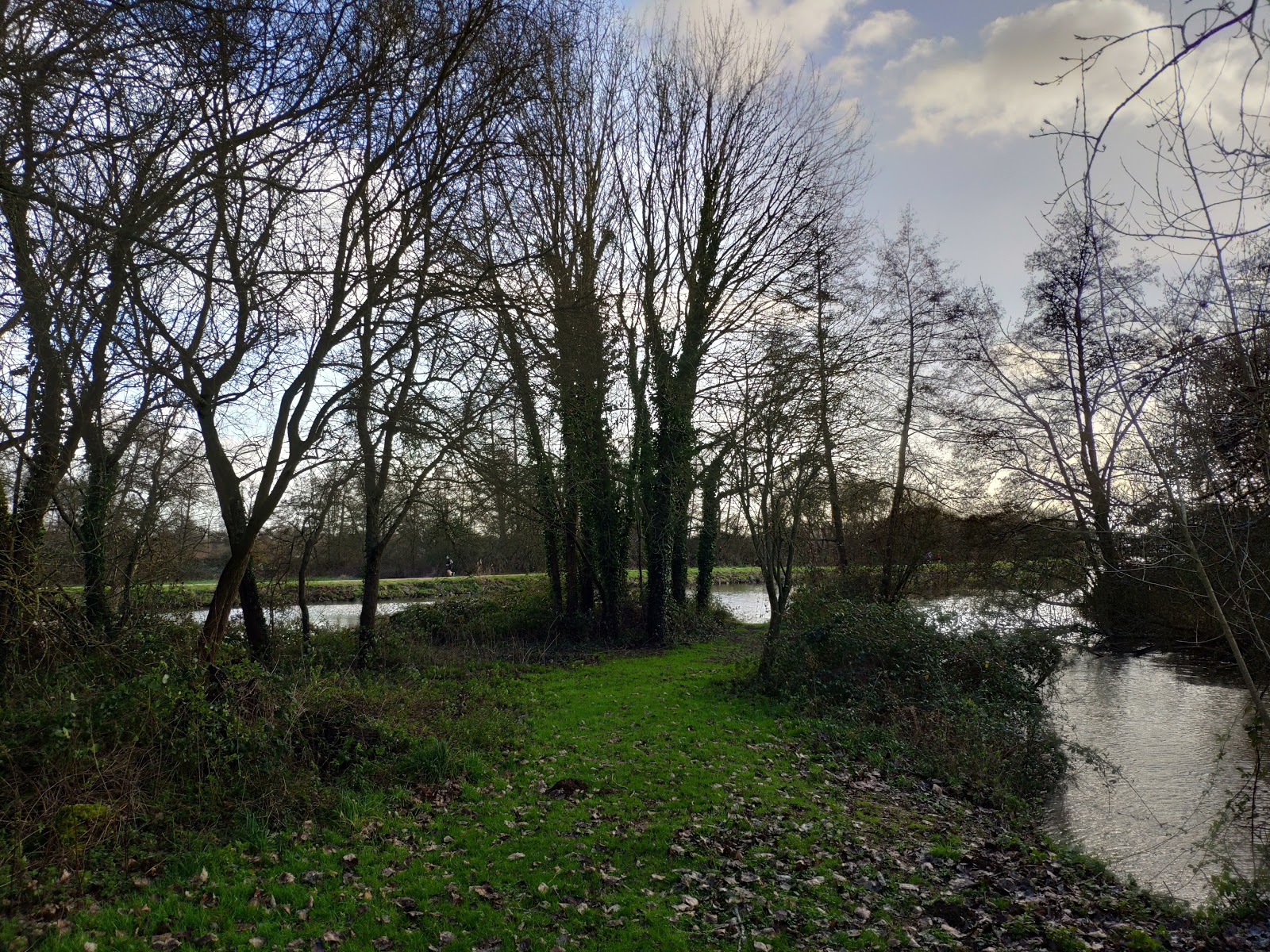 EntreVoir: Confluence Flume-Vilaine