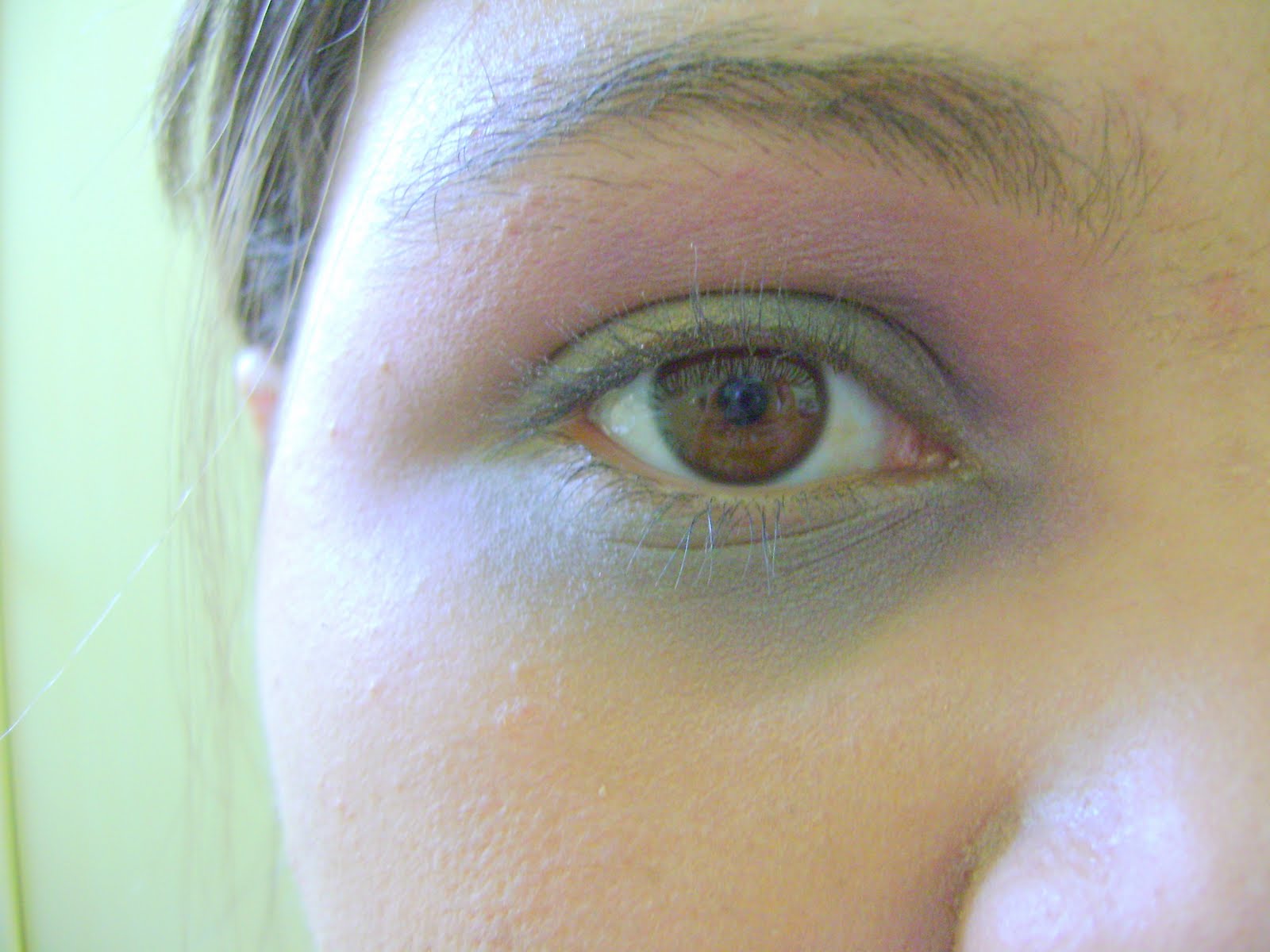 Teatro nas Igrejas: Olho roxo feito de maquiagem