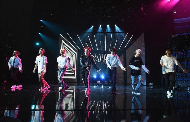 Mirá el performance de ensayo de BTS para los '2017 American Music ...