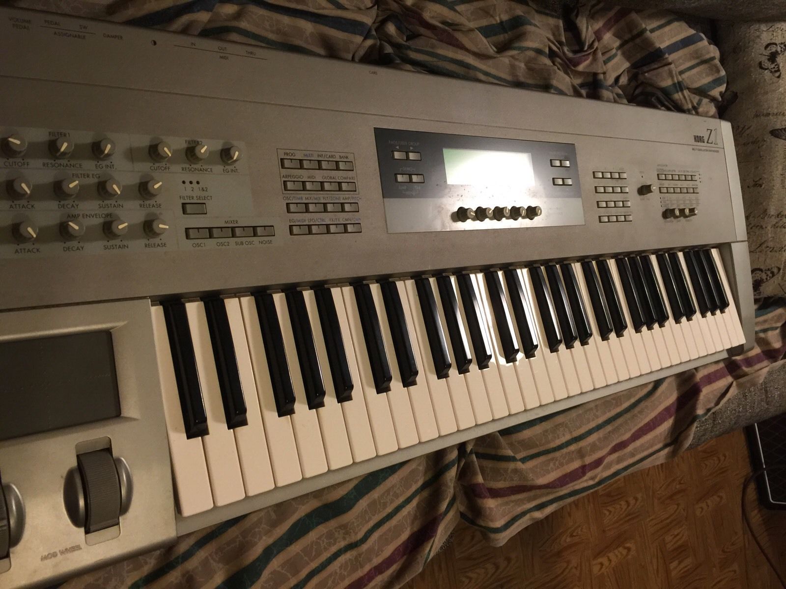 MATRIXSYNTH: KORG Z1 Music Synthesizer Keyboard w/ Korg DSPB-Z1 & ZSC-01