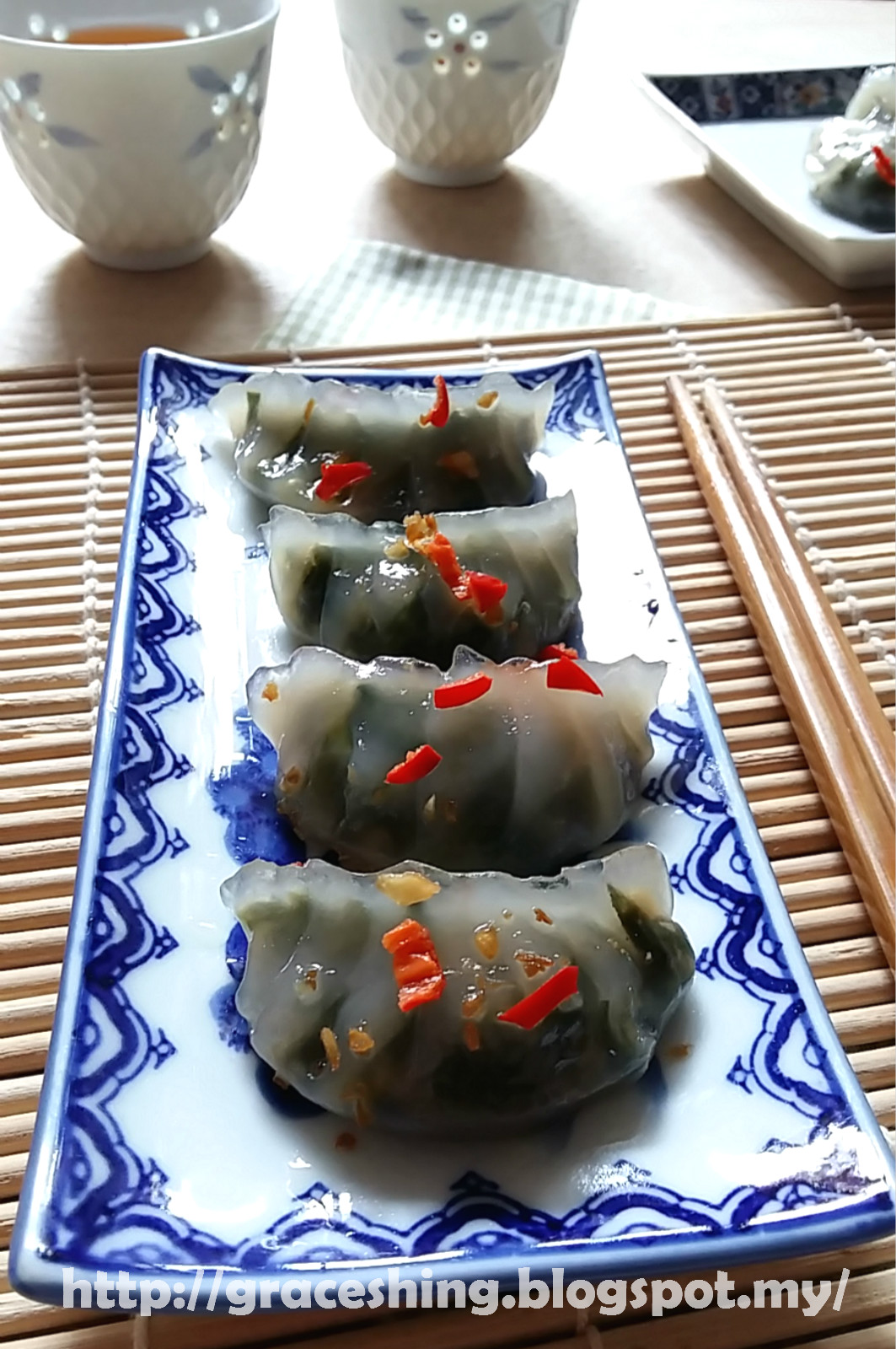 Grace's Blog 欣语心情: 韭菜粿 Ku Chai Kueh （Steamed Chive Dumplings）