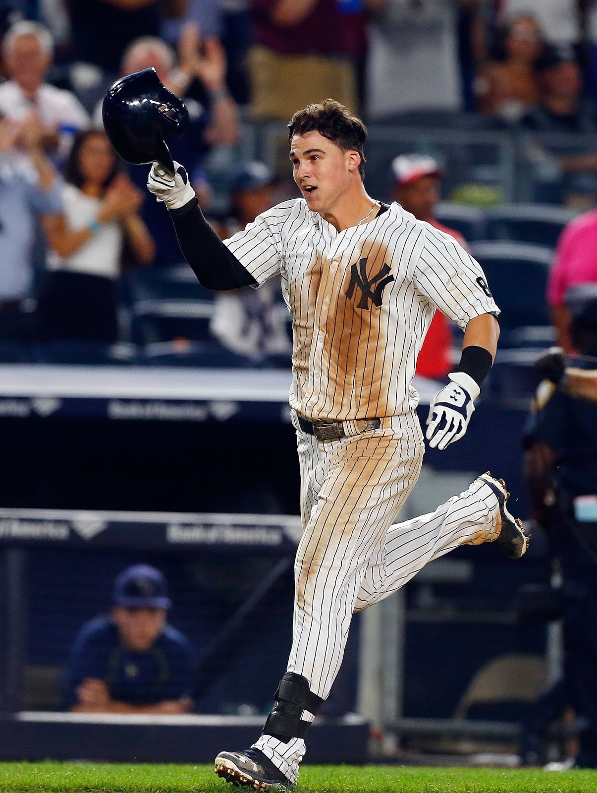 Bleeding Yankee Blue: TYLER AUSTIN GOES FOR IT!