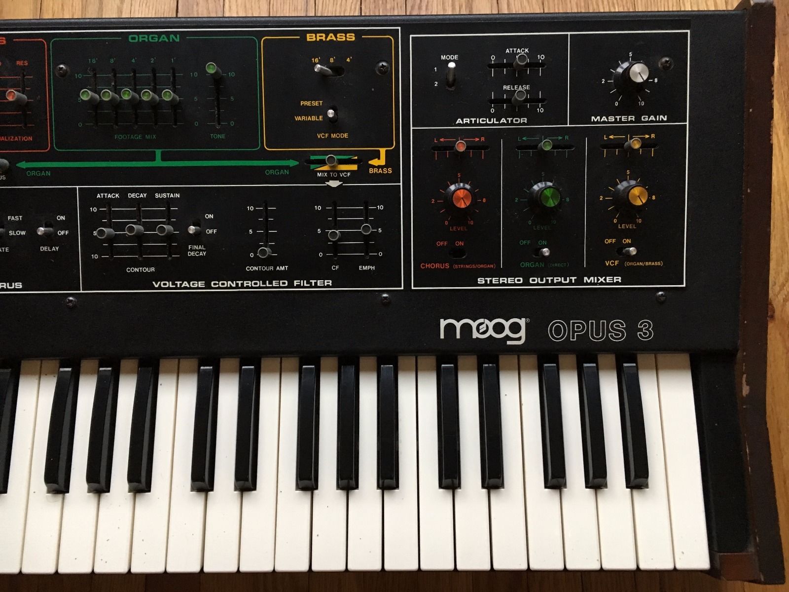 MATRIXSYNTH: Moog Opus-3 SN 3465