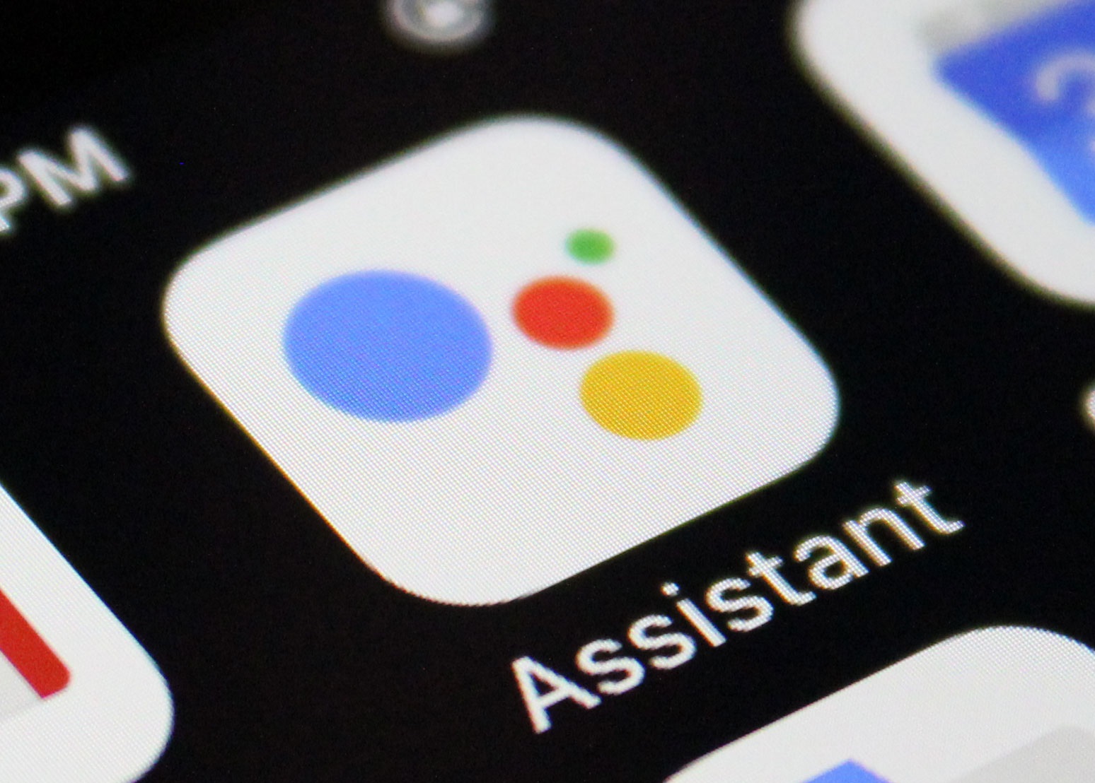 Google Assistant now Supports WhatsApp Voice and Video Calls!
