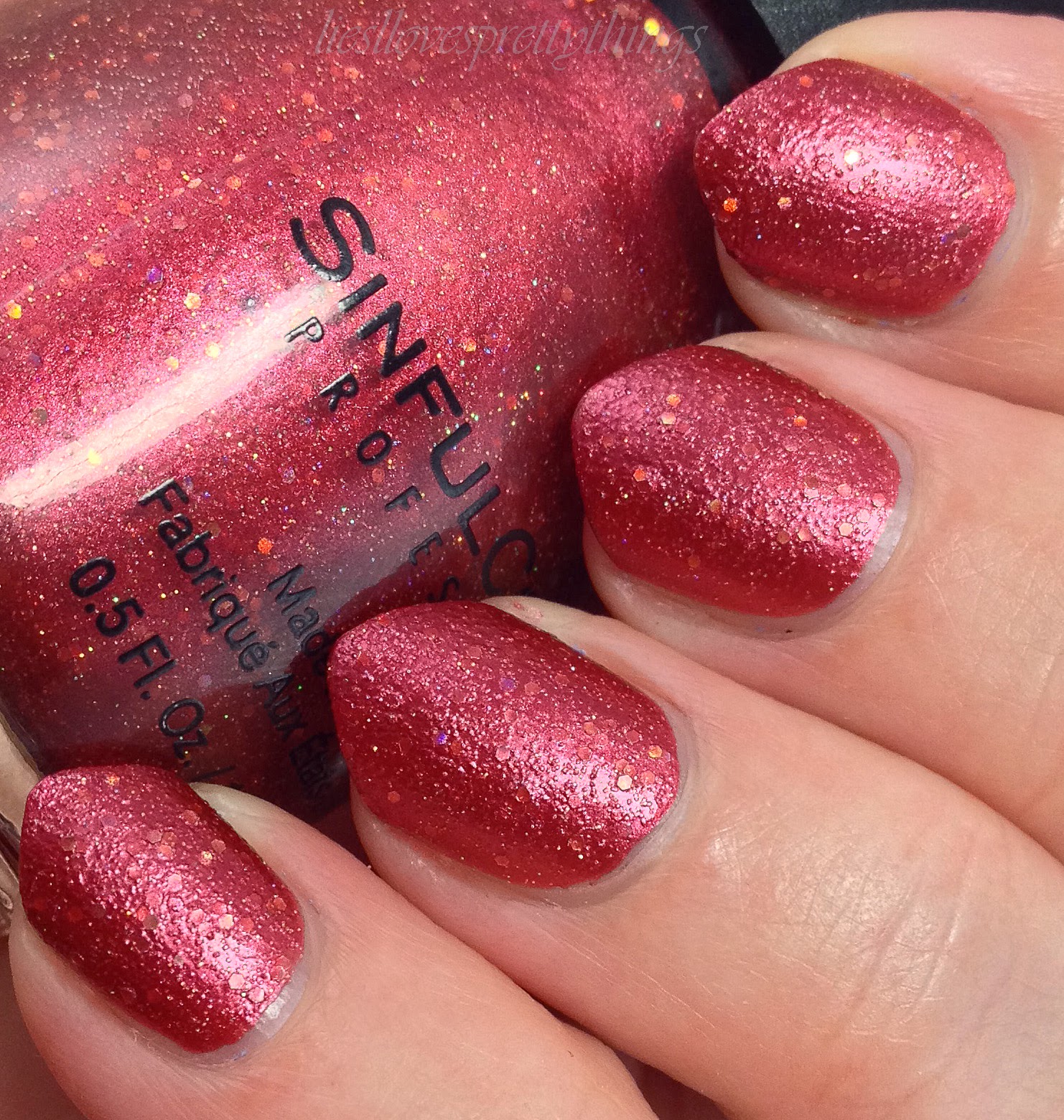 Liesl Loves Pretty Things: Sinful Colors Hot Chili-- Summer 2014