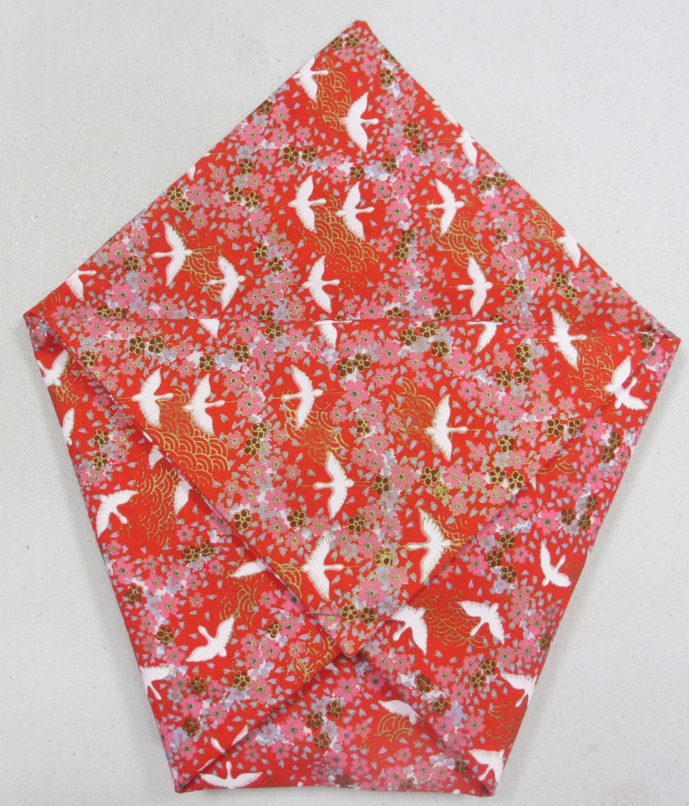 Les canettes de Sylvie: La pochette origami de Françoise