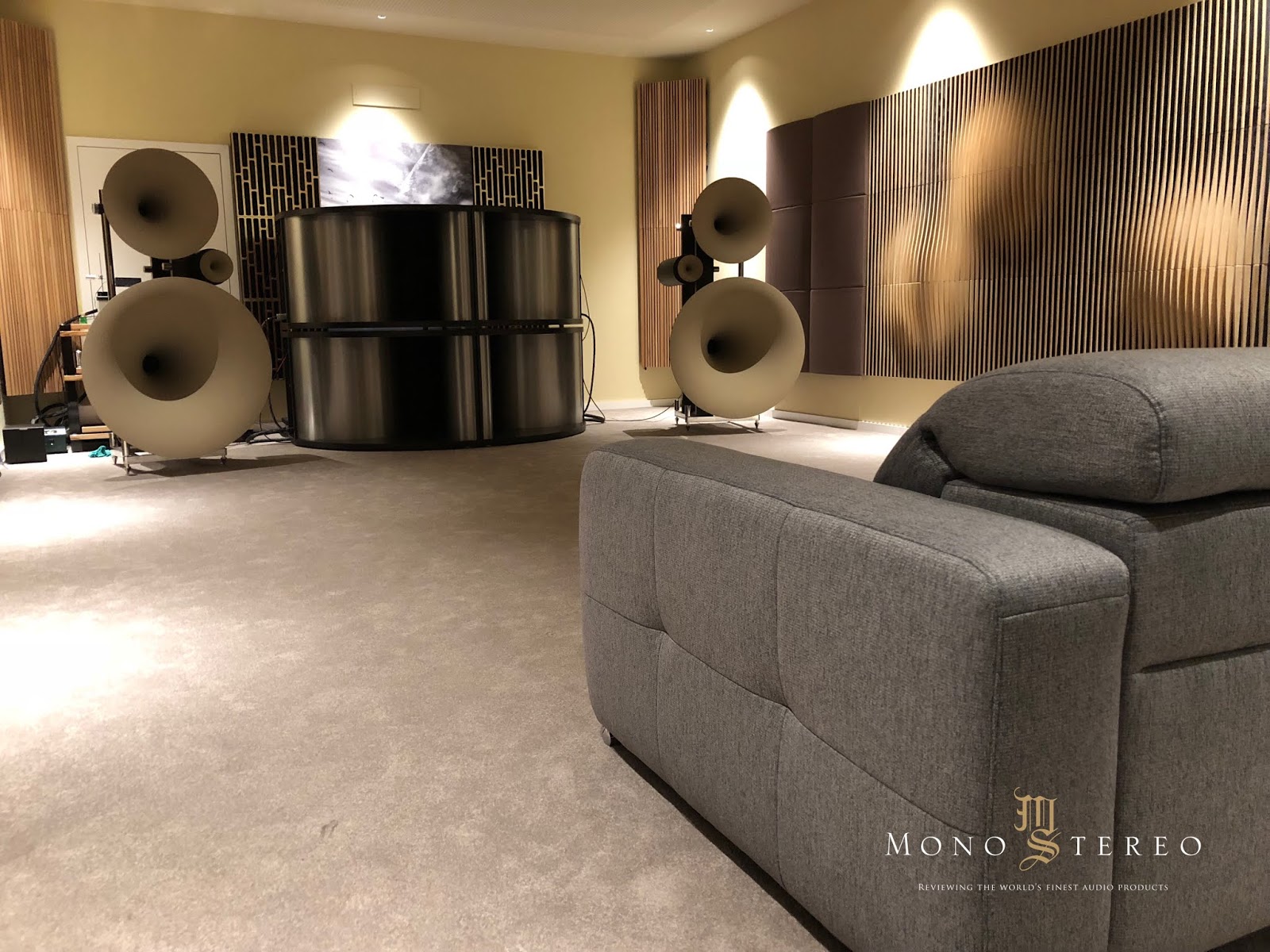 AUDIO ULTIMATE PORTO – M & S | Ultimate High-Fidelity