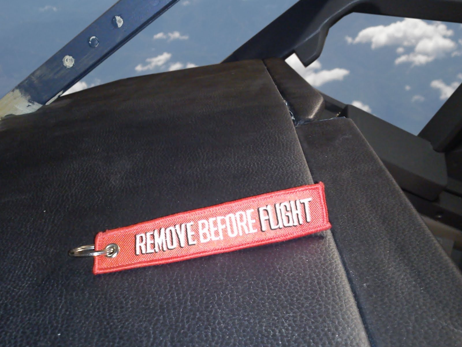 Boeing 737-800NG Fullsize Homecockpit: Glareshield