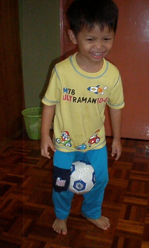 Isabelle... frankly: Mengepit di celah kangkang