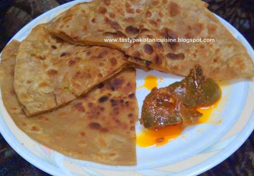 Pakistani Cuisine: Aaloo kay Parathay
