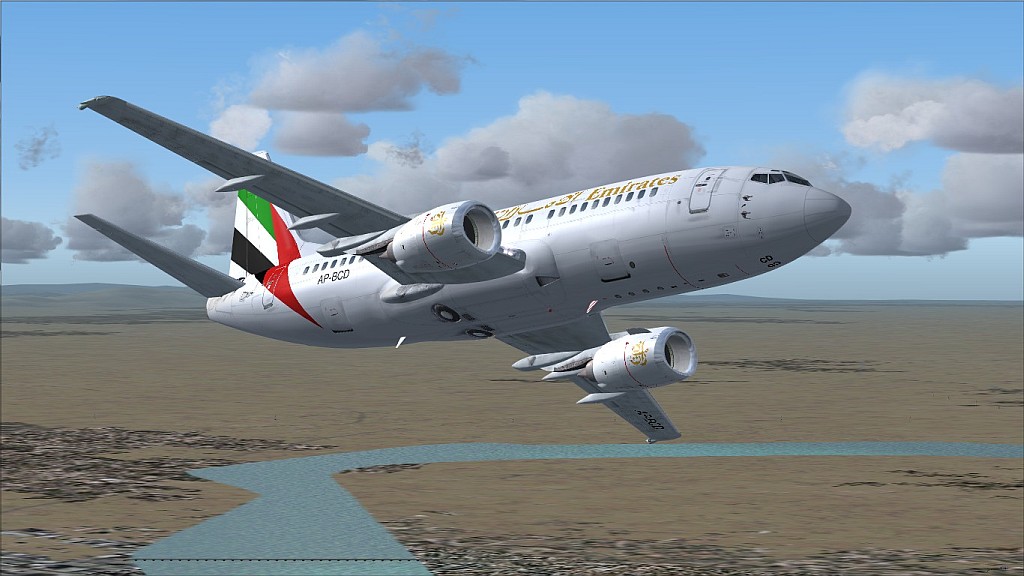 Texturas Brasileiras: Emirates Airlines Boeing 737-300 AP-BCD