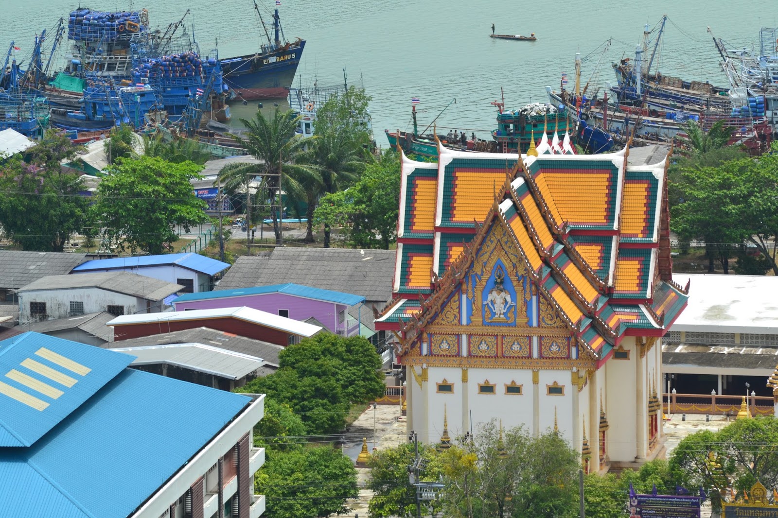 Melihat Songkhla di Tang Kuang Hill View Point