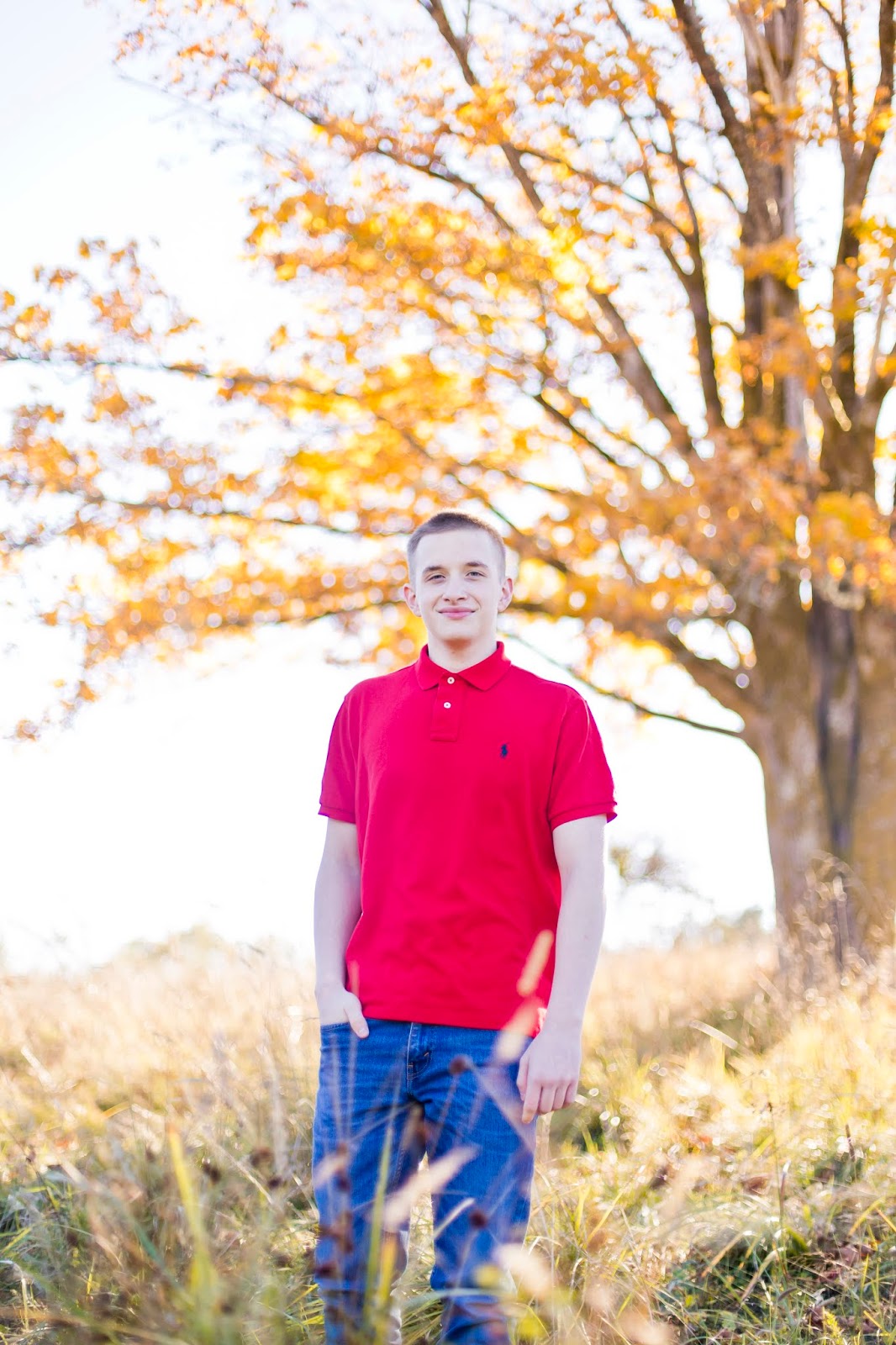 Anthony's Senior Portraits at Howe Farm Park | Carissa Holm Photography