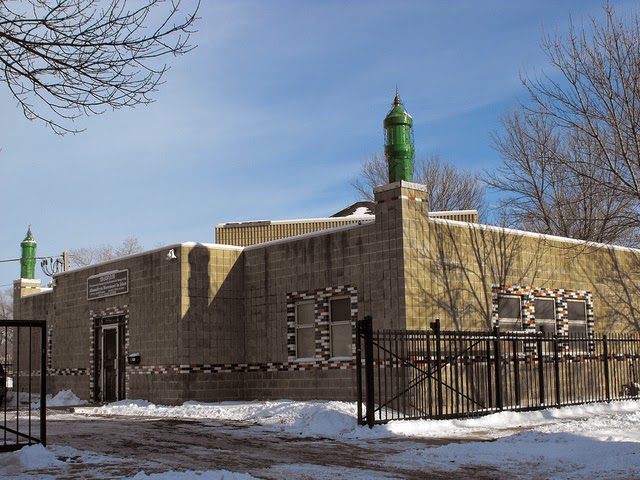 AHMADIYYA MOSQUE: Al Sadiq Mosque - Chicago Illinois USA