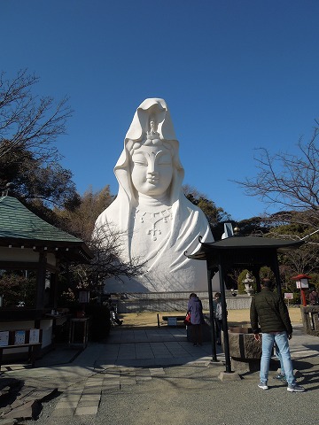 Easy Tips Tokyo for Budget Traveler: Ofuna Kannon / Ofuna, Kanagawa
