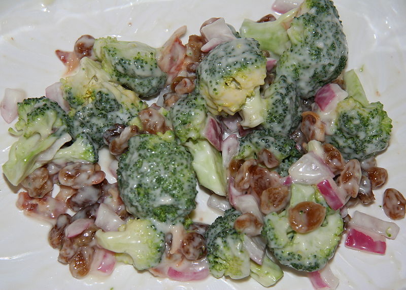 Cooking With Online Friends: Fresh Broccoli Toss Salad