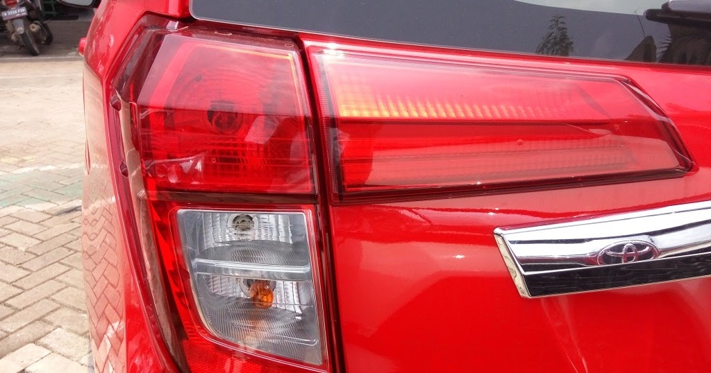 29+ Modifikasi Mobil Calya Warna Merah, Paling Top!