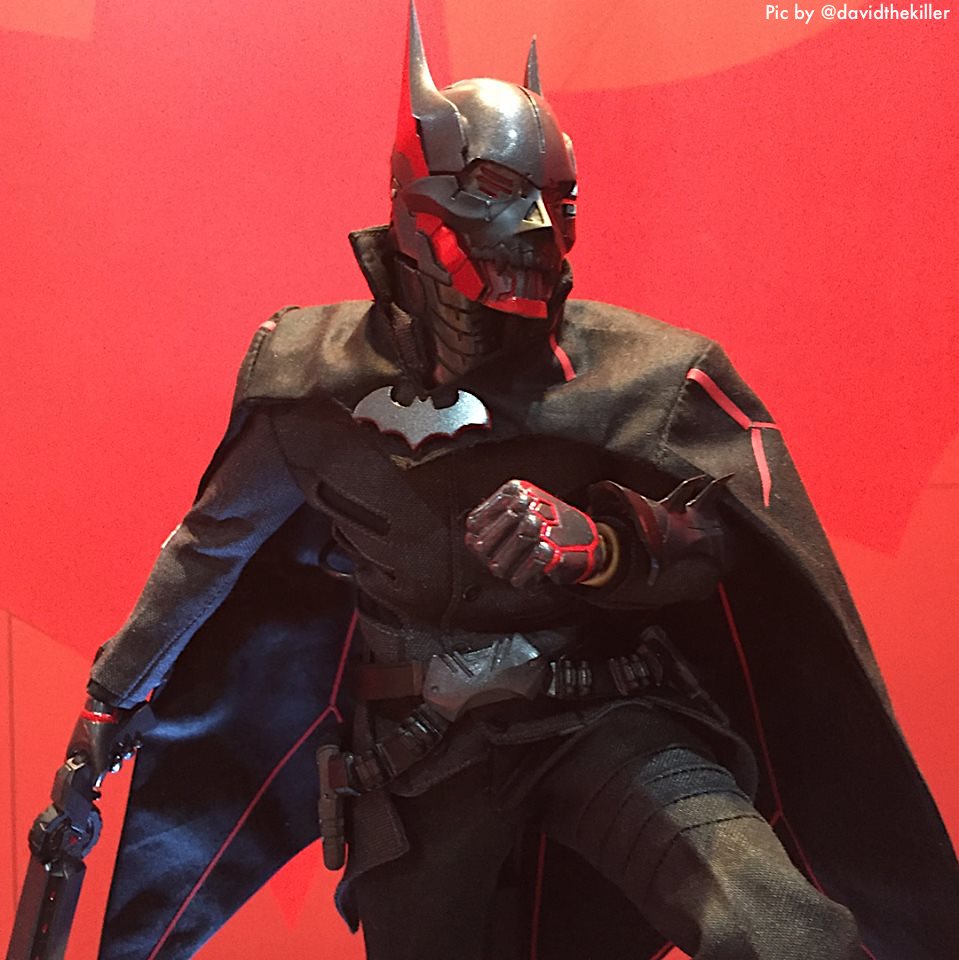BATMAN: CMPLXD in 1/6 by DC Comics x GLITCH Unveiled at Indonesian ...