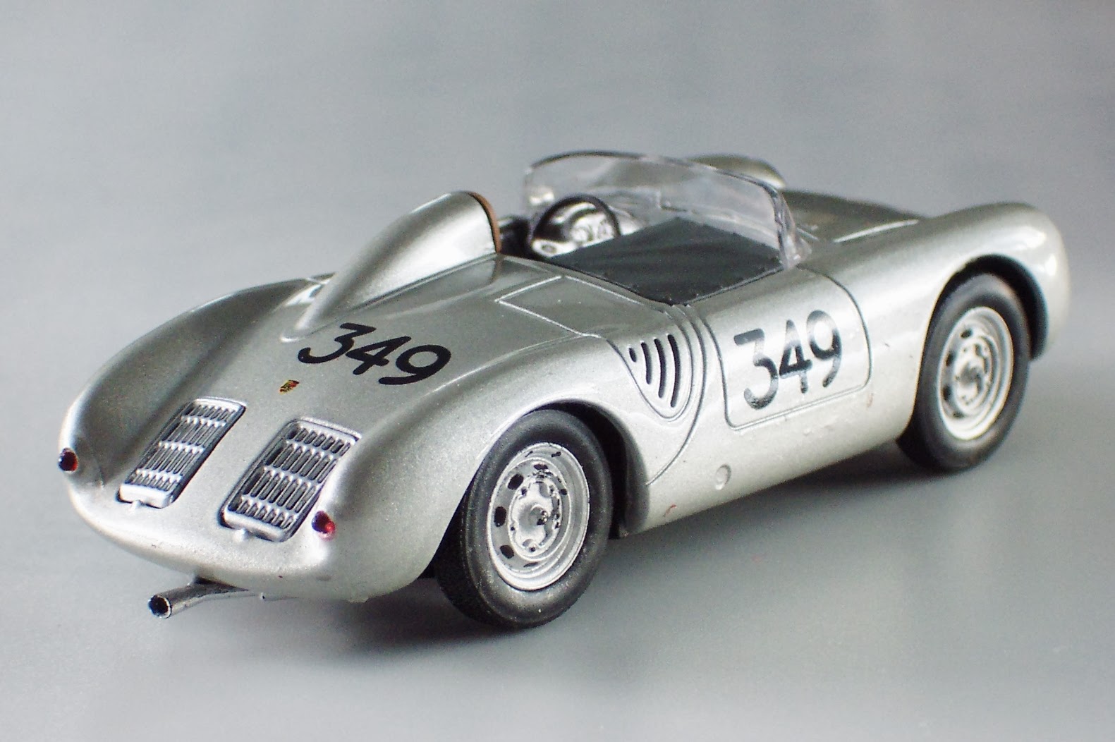 1-43 Porsche Models: Porsche 550/1500RS