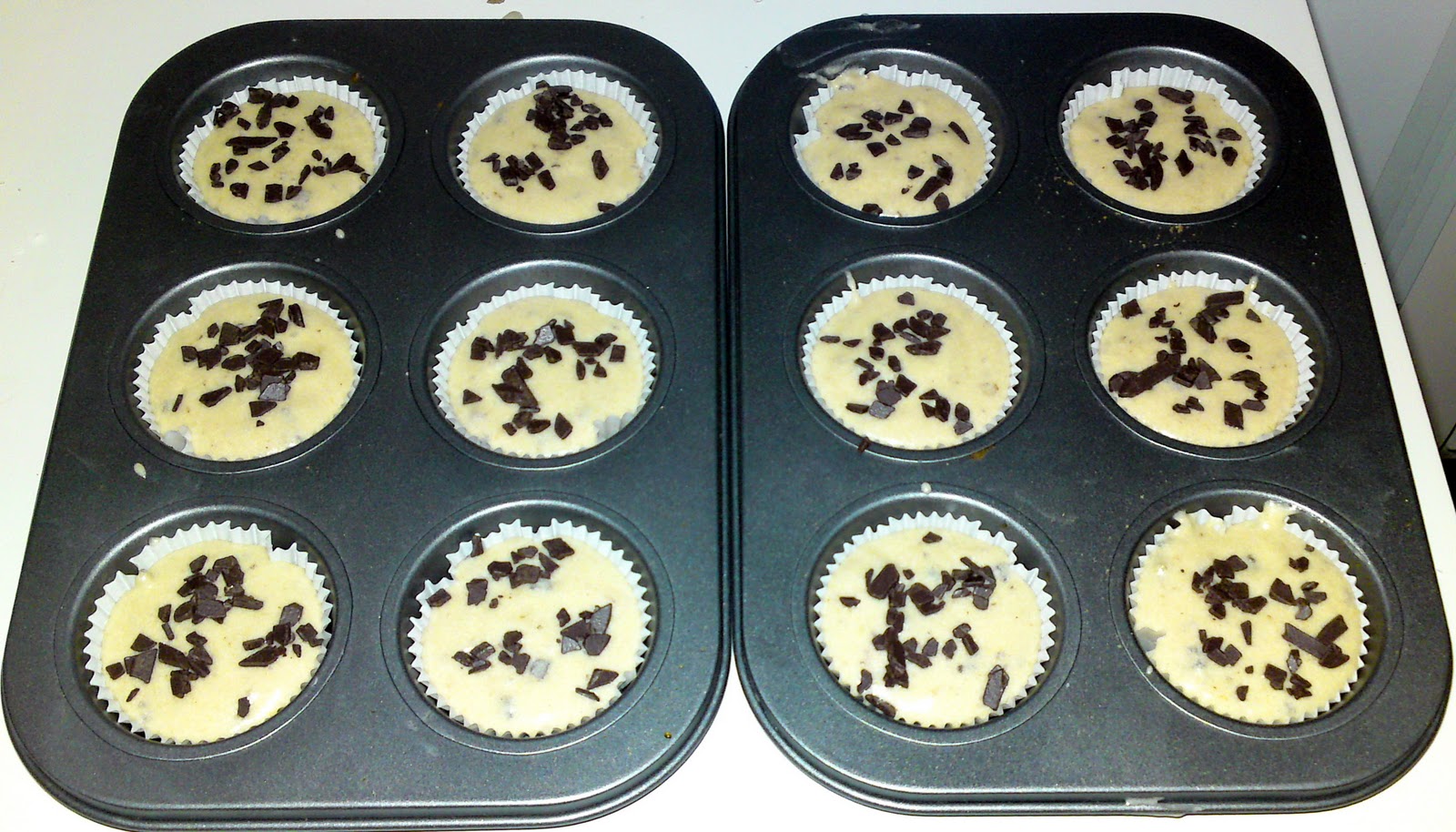 Aici, doar gustul conteaza.....: Super mmmMuffin cu cioco :) sau Brioșe ...