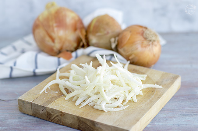 CÓMO HACER CEBOLLA FRITA CRUJIENTE - Atrapada en mi cocina