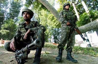 World Of Defense: Indian Army Fighting To Stop Fresh Infiltration