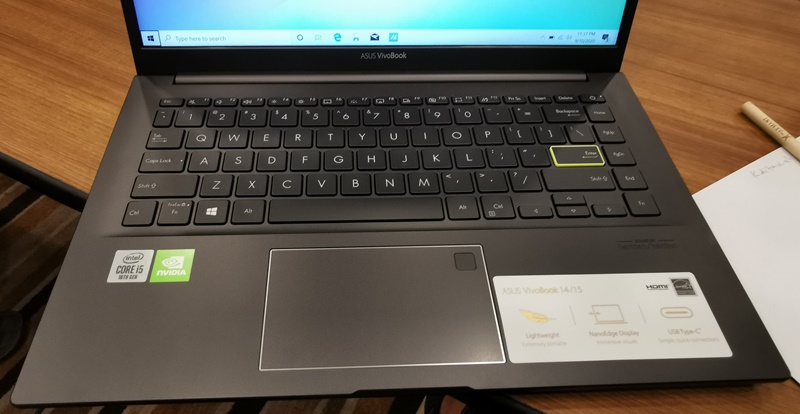 Review ASUS VivoBook Ultra 14 K413, Laptop Ringan Penuh Warna