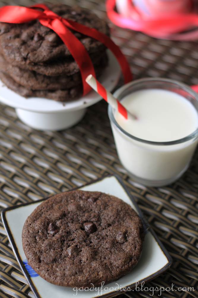 GoodyFoodies: Recipe: Rich double chocolate brownie cookies (Ree Drummond)