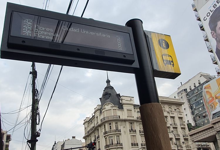 NUEVAS PARADAS INTELIGENTES DE COLECTIVOS | FM Trance 103.3