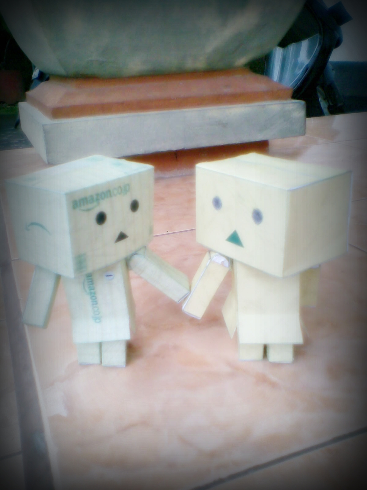 Danbo Love: Cara Membuat Boneka Danbo Papercraft