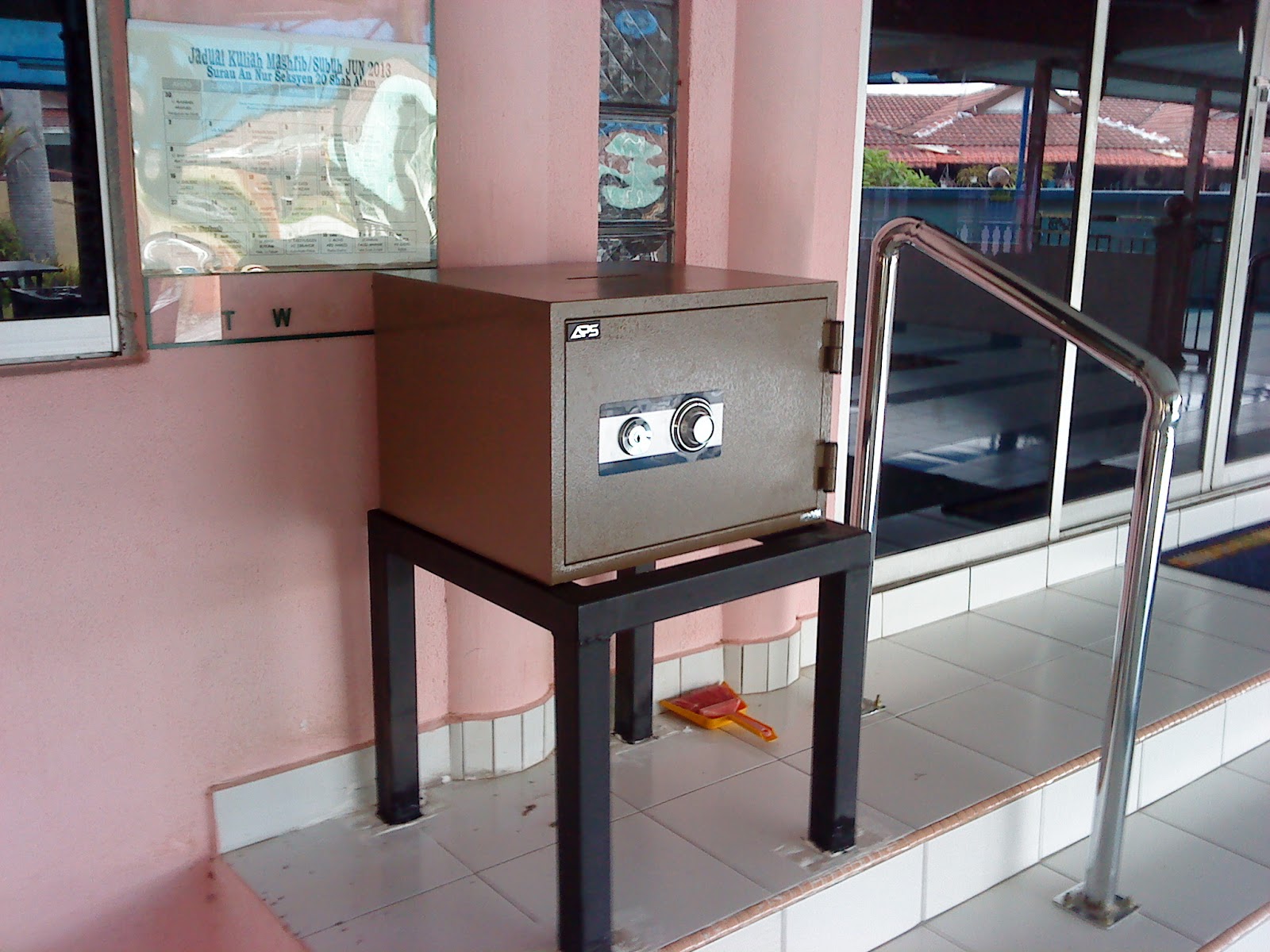 Tabung Derma Surau Shah Alam