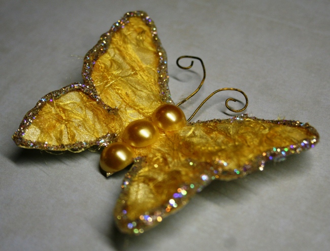 Oh, Scrapulous!!: Tutorial - Fabric Butterfly