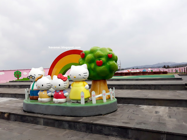 Havana QQ Travel Blog: Hello Kitty Island