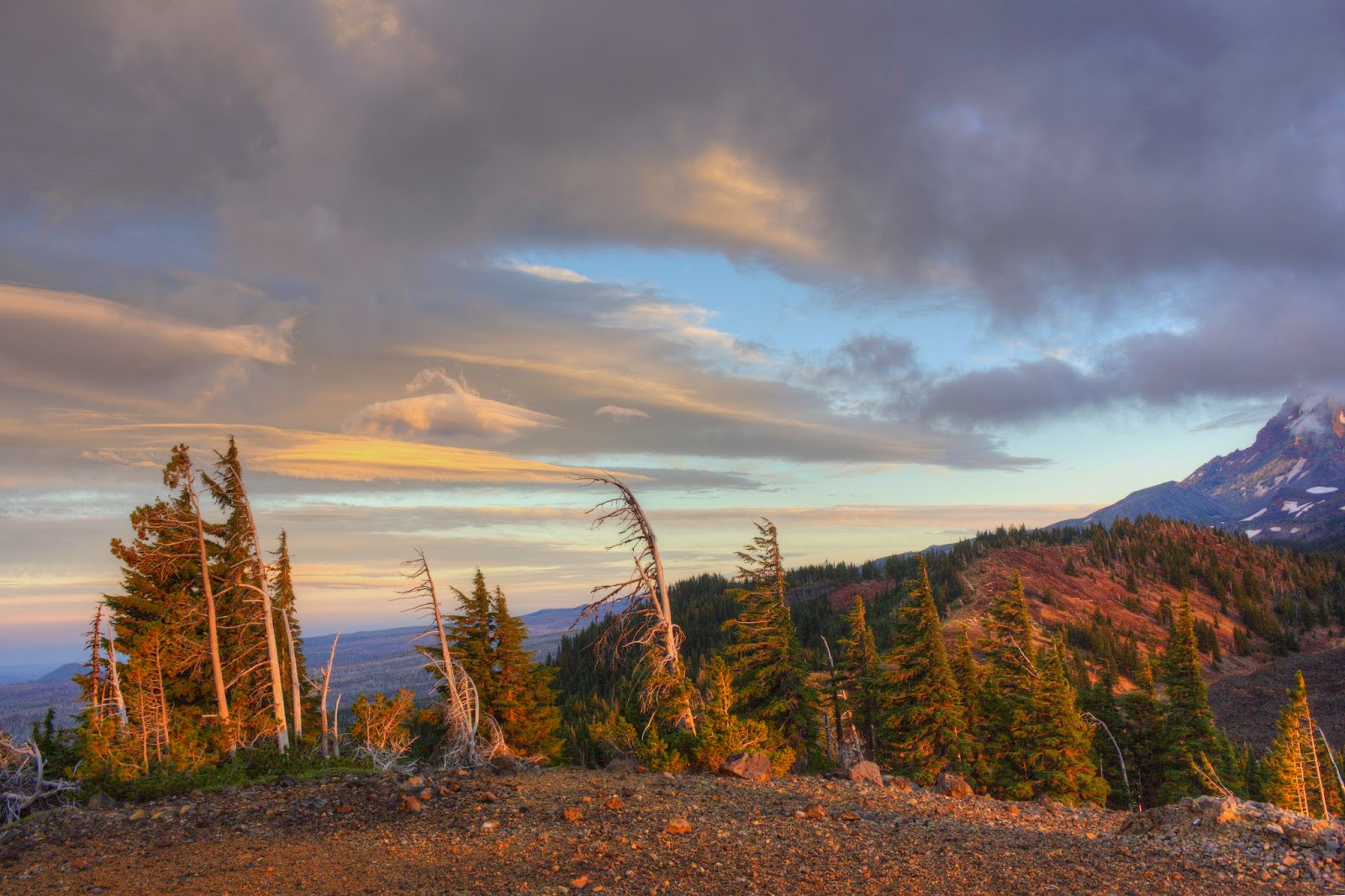 Mario's Hiking Photos: South Matthieu Lake, Oregon
