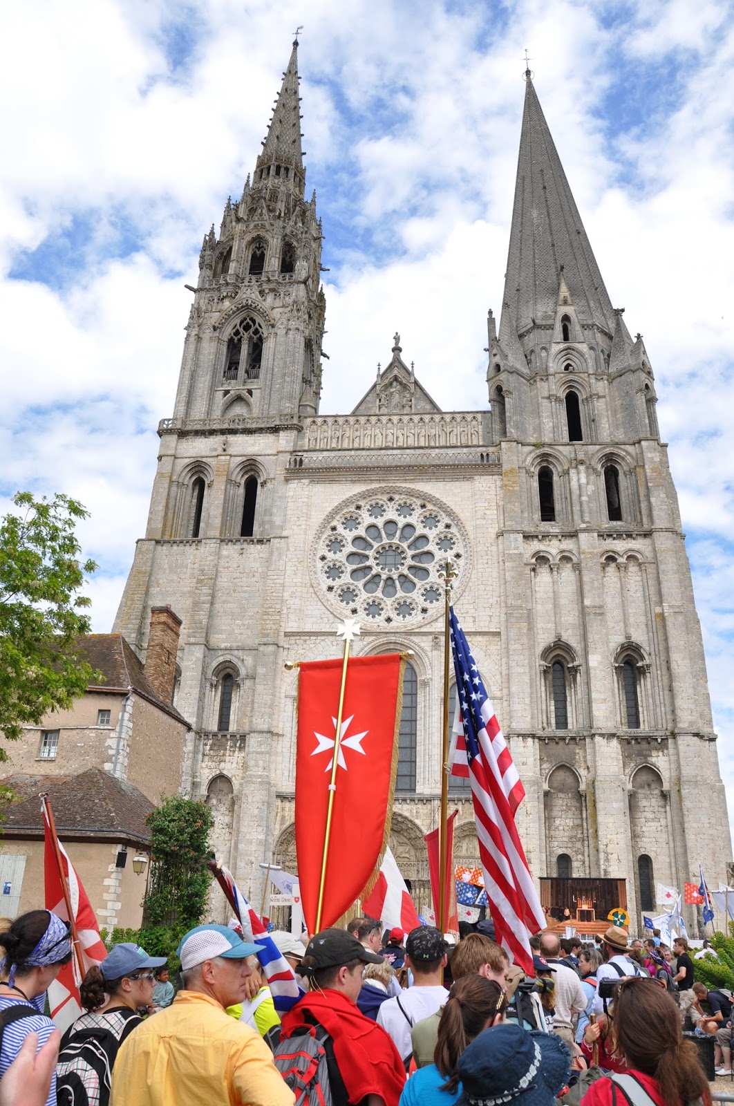 Orbis Catholicus Secundus: Chartres Pilgrimage
