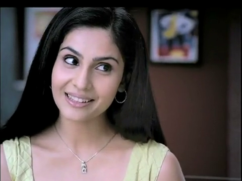 Divya Parameshwar: Cute Model Divya Parameshwar