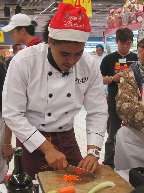Chef Riz Masak Prego Spaghetti di Carrefour Alamanda