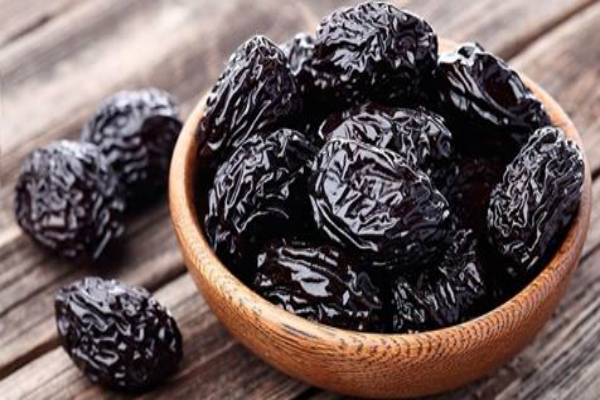 This Will Happen In Your Body If You Eat 3 Prunes A Day