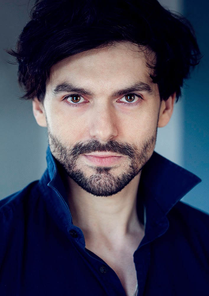 Ian Phillips-McLaren photographer : Jalaal Hartley - Actor